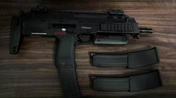 VFC MP7 9成新 有側魚骨片3匣附送滅音管槍背帶 槍盒都在 只售不換 翔準國際生存遊戲官方網站AIRSOFT