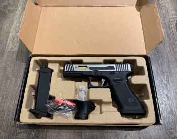 WE G17 HI SPEED 超級變形金剛競技版CNC鋁製滑套瓦斯槍 可打IPSC (只掛牆上無下場) 北部面交可議價 翔準國際生存遊戲官方 ...