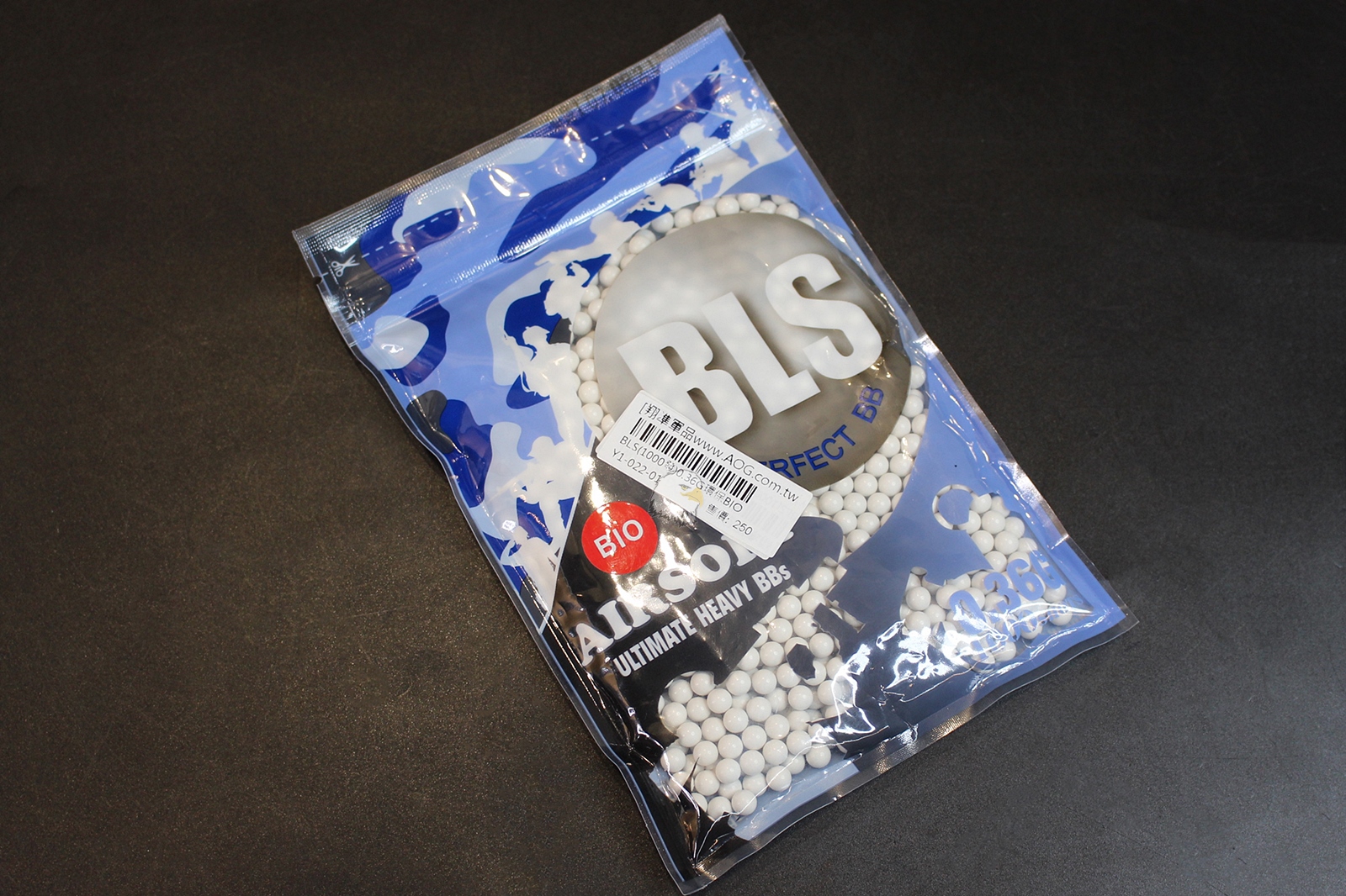 【翔準軍品AOG】 BLS(1000發)0.36G環保BIO 瓦斯 電動 精密彈 BB彈 Y1-022-01 翔準國際生存遊戲官方網站AIRSOFT BLS 1000發 0.36